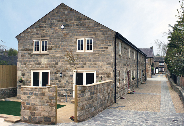 Reclaimed walling stone | Yorkshire Walling Stone Supplier in the UK