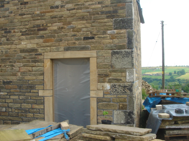 Reclaimed walling stone | Yorkshire Walling Stone Supplier in the UK