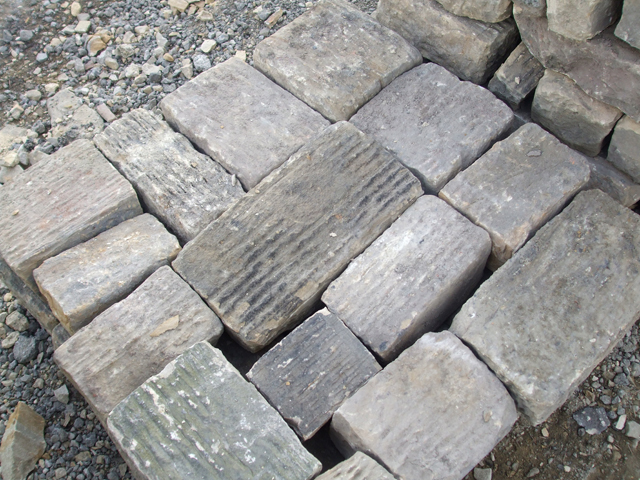 Reclaimed walling stone | Yorkshire Walling Stone Supplier in the UK
